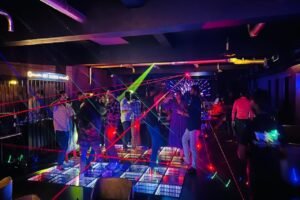 The 10 best bars and Pubs in Pondicherry - Get It Info
